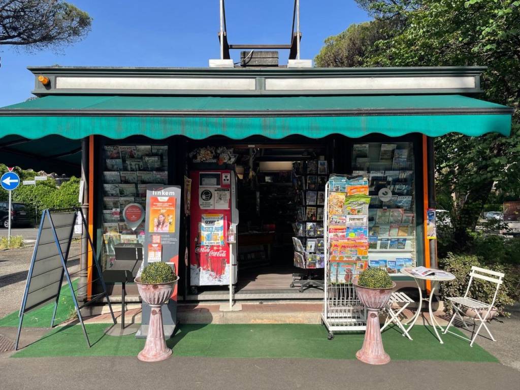 Edicola via Laurentina, Roma, Rif. 107335473 - Immobiliare.it