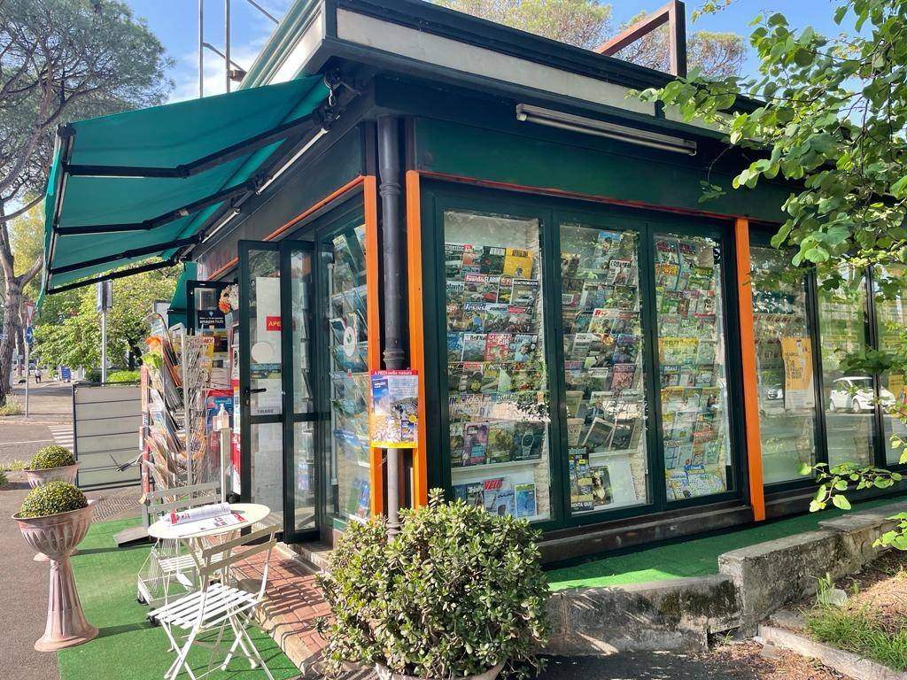 Edicola via Laurentina, Roma, Rif. 107335473 - Immobiliare.it