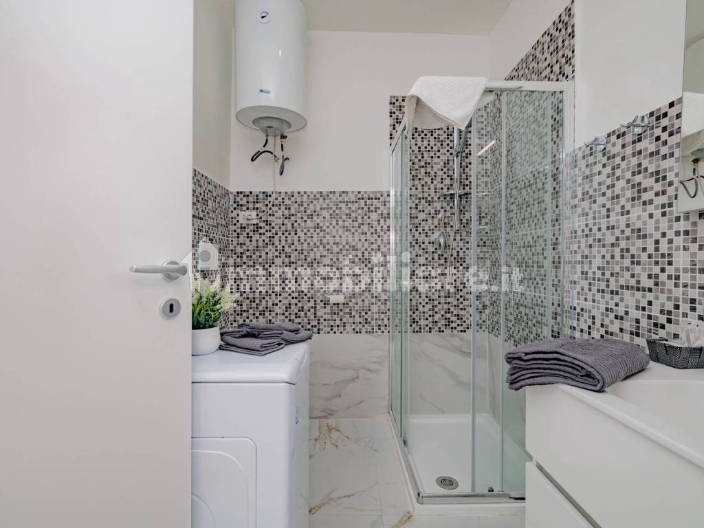 Vendita Appartamento Milano. Bilocale in via Padre Reginaldo Giuliani ...