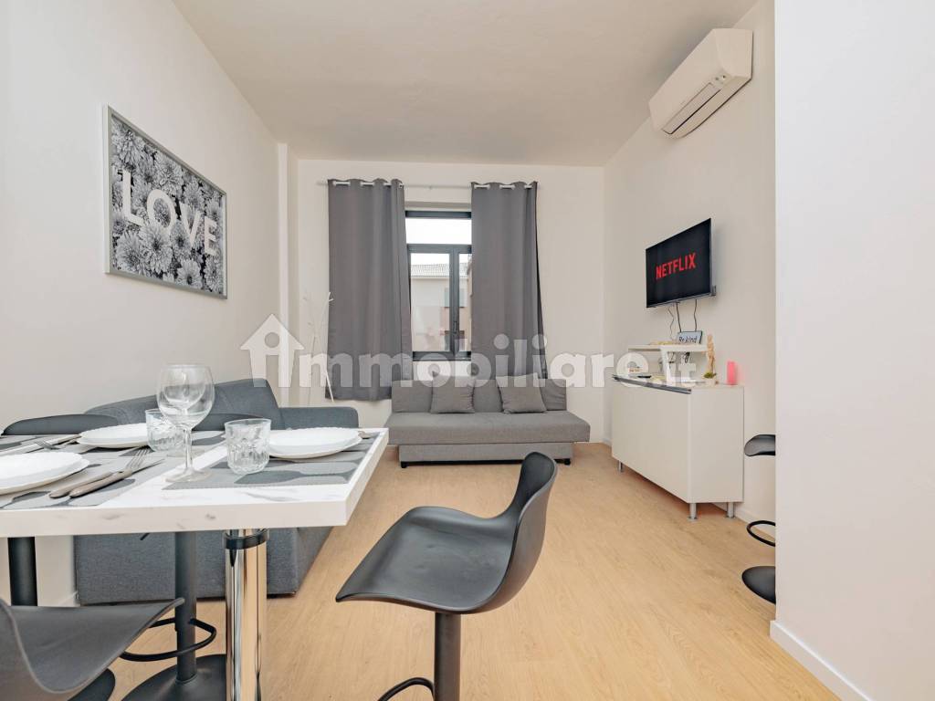 Vendita Appartamento Milano. Bilocale in via Padre Reginaldo Giuliani ...