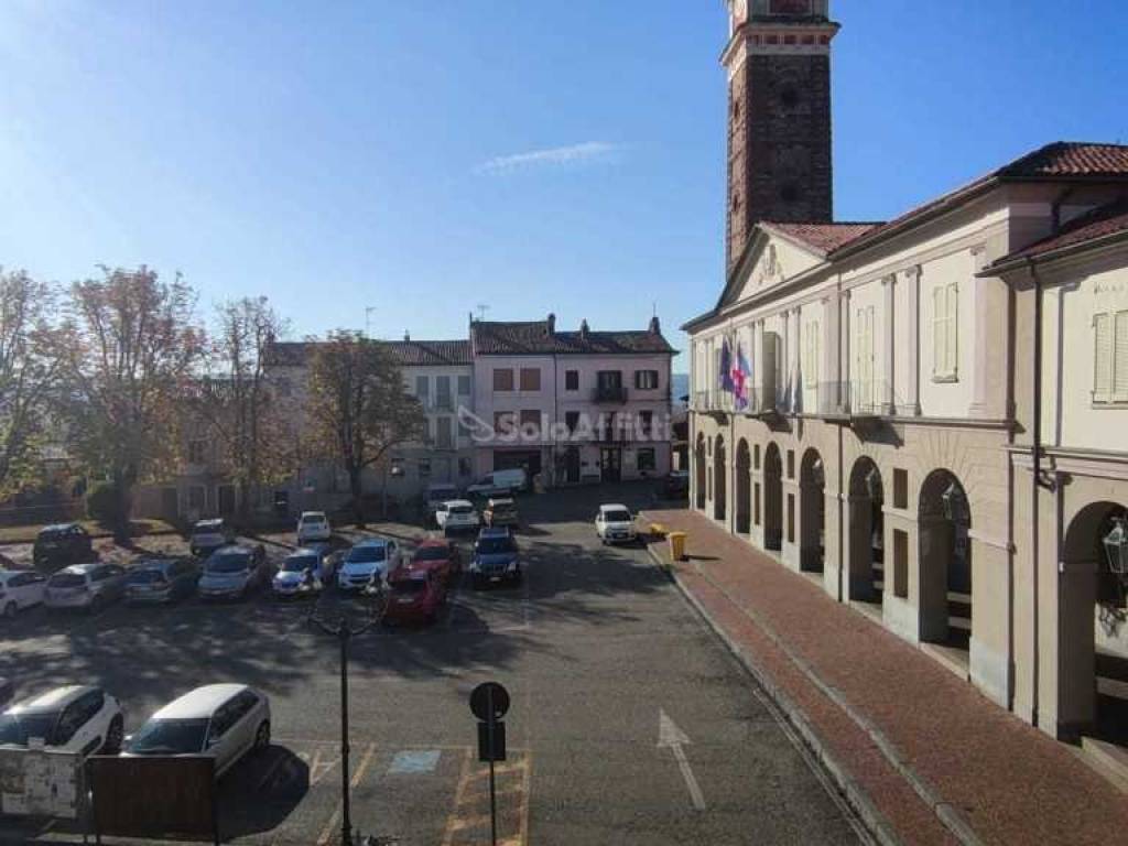 Affitto Appartamento Azeglio. Trilocale in via Roma 57. Buono stato ...