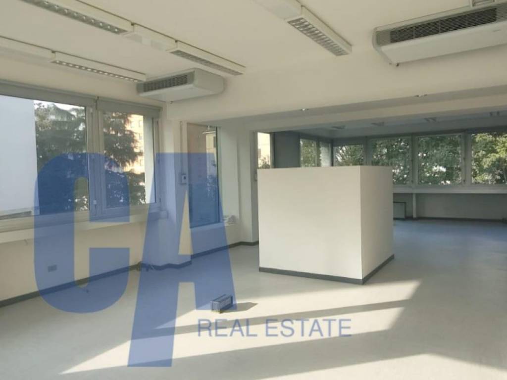 Ufficio - Studio via Tonale, Milano, Rif. 107379257 - Immobiliare.it