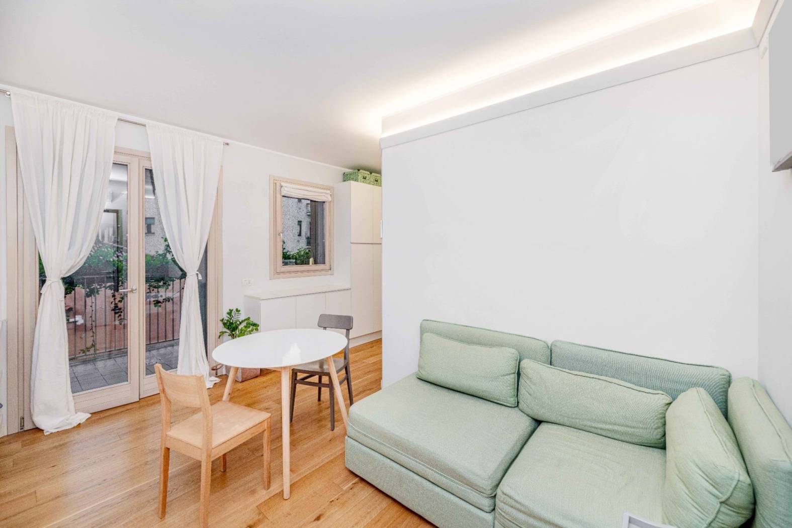 Bilocale via Luigi Resnati 4, Martini - Insubria, Milano