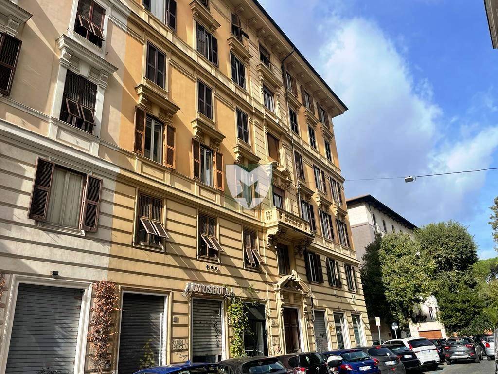 Locale commerciale via Velletri 45, Roma, Rif. 107465363 - Immobiliare.it