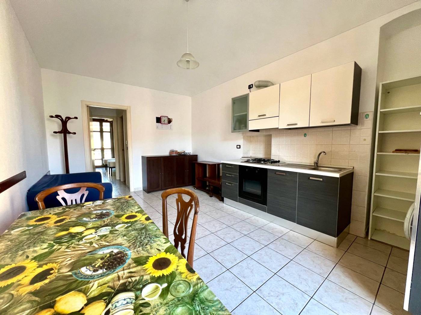 Bilocale via Federico Menabrea 2, San Salvario - Dante, Torino