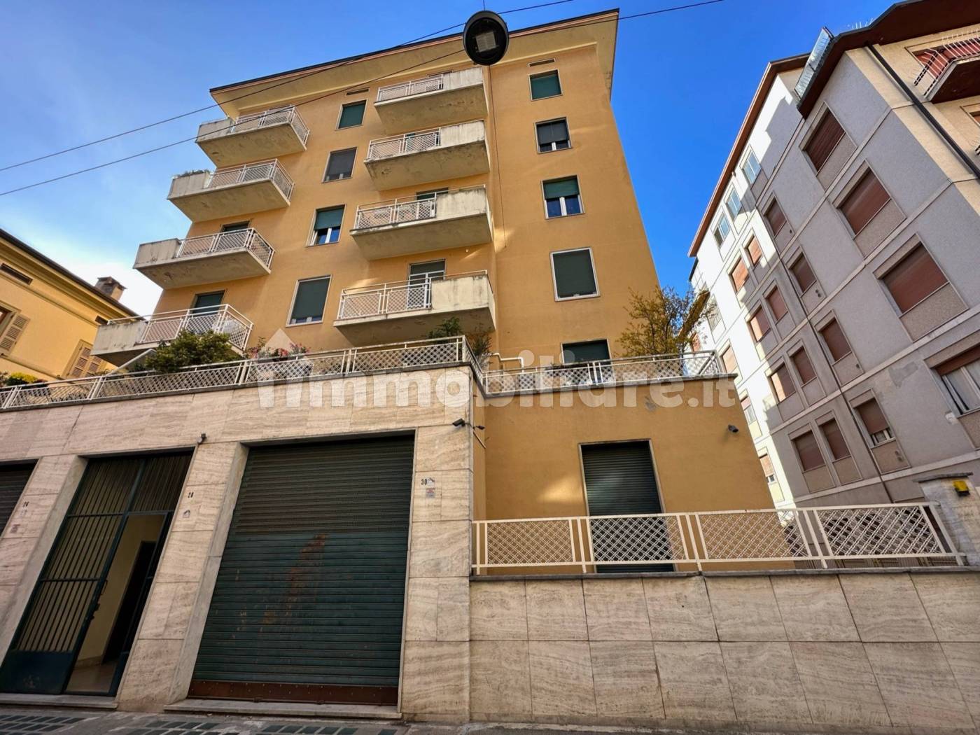 Trilocale via Felice Geromini 28, Centro, Cremona