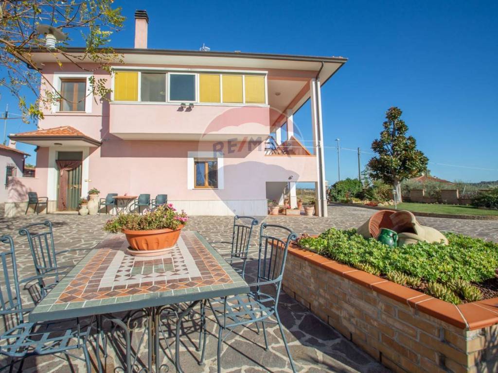 Vendita Terratetto unifamiliare in via Santo Stefano 176 Ripa Teatina ...