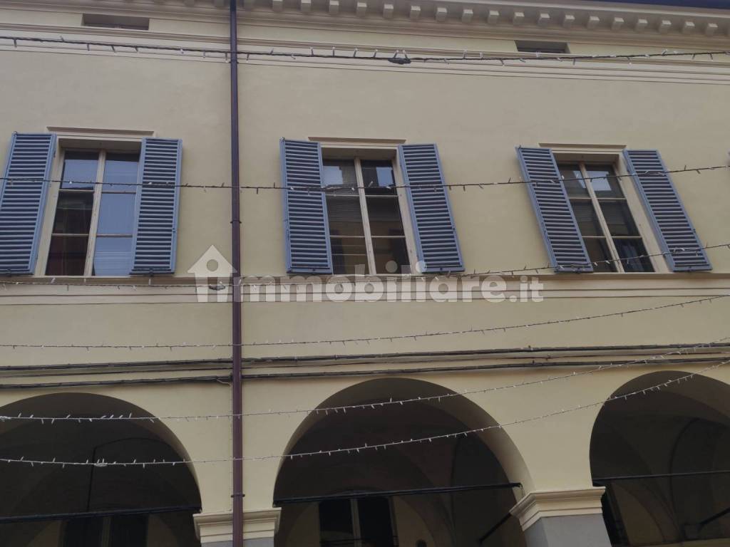 Palazzo - Edificio da ristrutturare, Modena, Rif. 107618627 ...