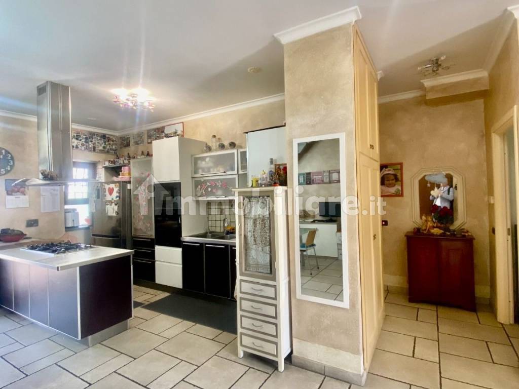 Sale Two-family villa in via Attilio Corrubia Fiumicino. Good condition ...