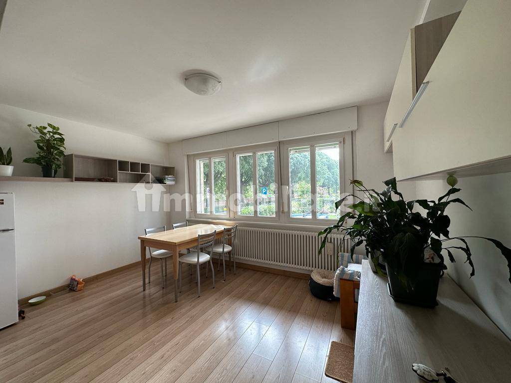 Quadrilocale Lungadige Marco Apuleio, Piedicastello, Trento