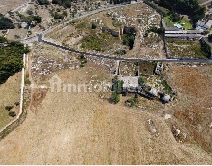 Palazzo - Edificio via Merine 114, Lecce, Rif. 107733031 - Immobiliare.it