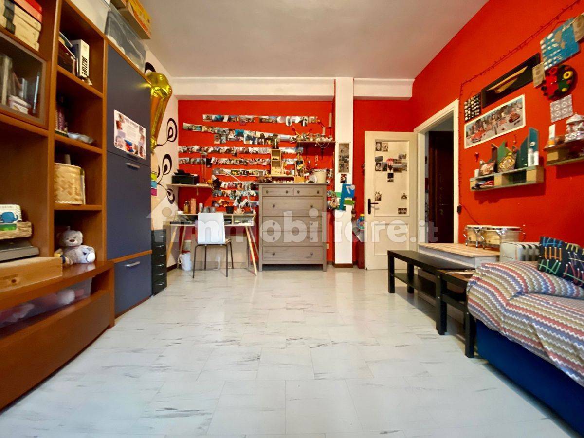 Bilocale via Orti Romani, 37, Via Dante, Cremona