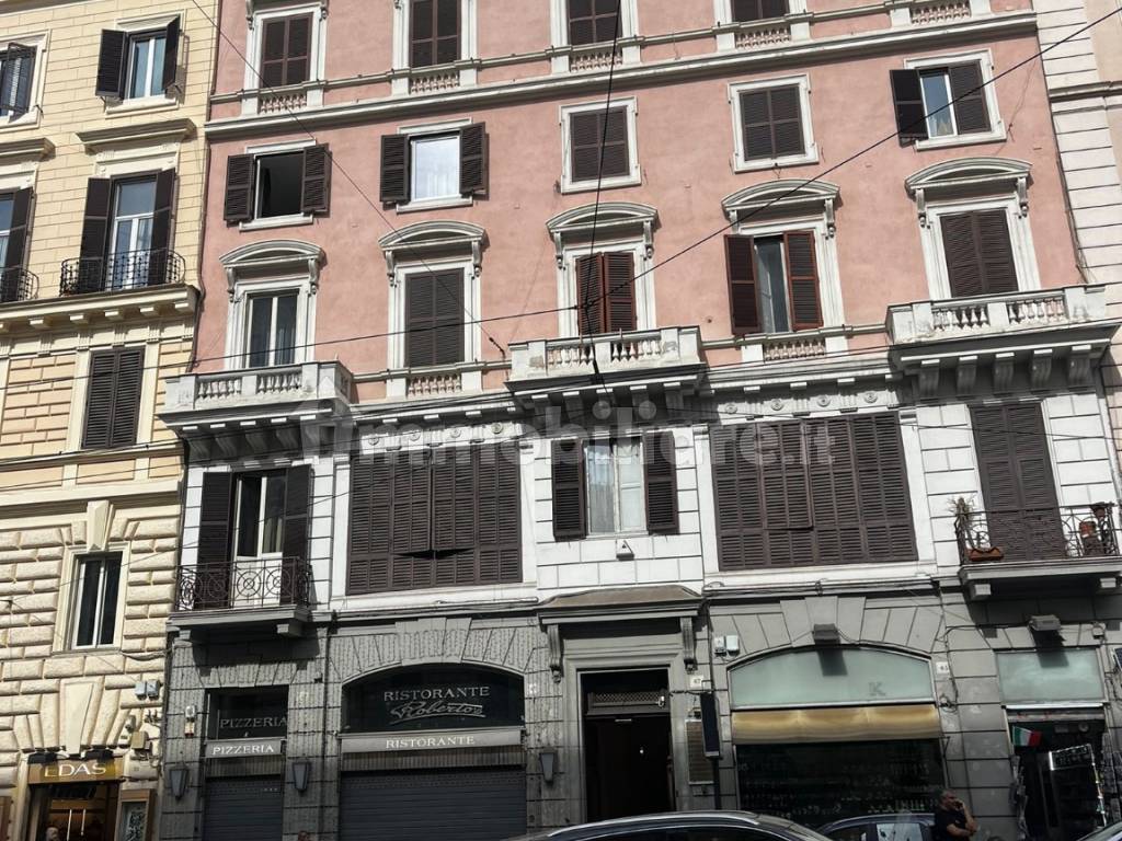 Vendita Appartamento Roma. Quadrilocale in via Camillo Benso di Cavour ...