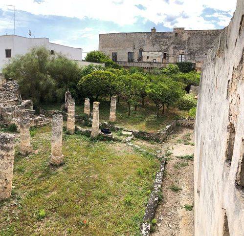 Vendita Rustico Alliste. Da ristrutturare, 300 m², rif. 107756285
