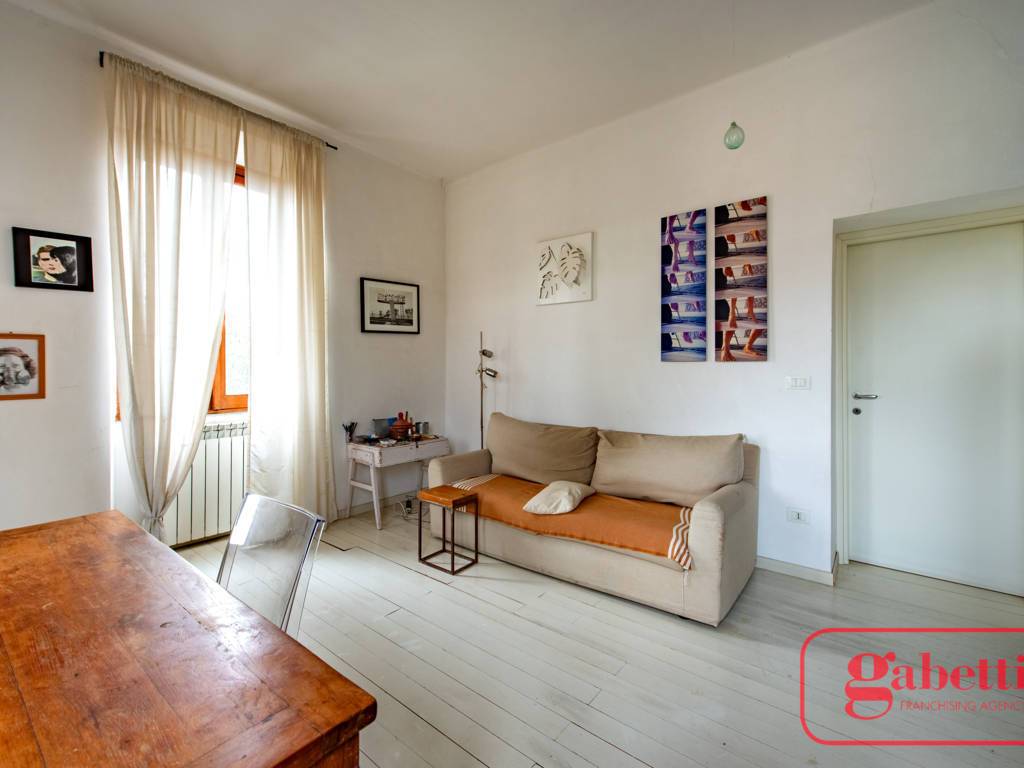 Vendita Appartamento Roma. Bilocale in piazza Edoardo Masdea. Buono ...