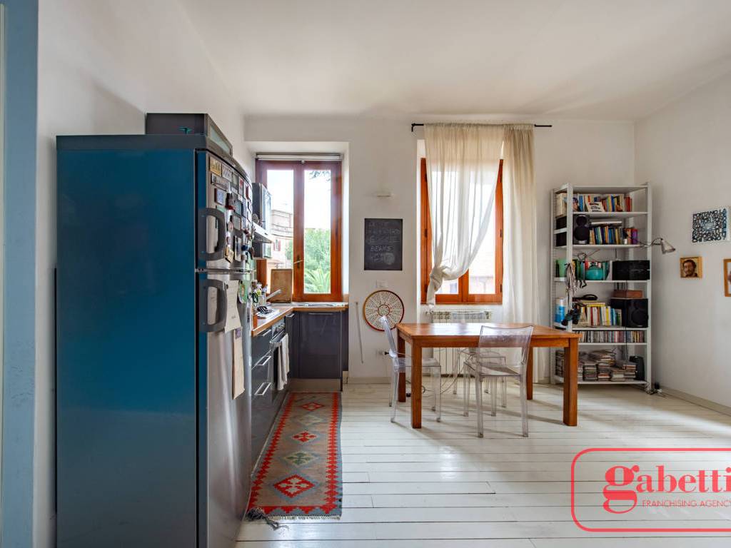 Vendita Appartamento Roma. Bilocale in piazza Edoardo Masdea. Buono ...