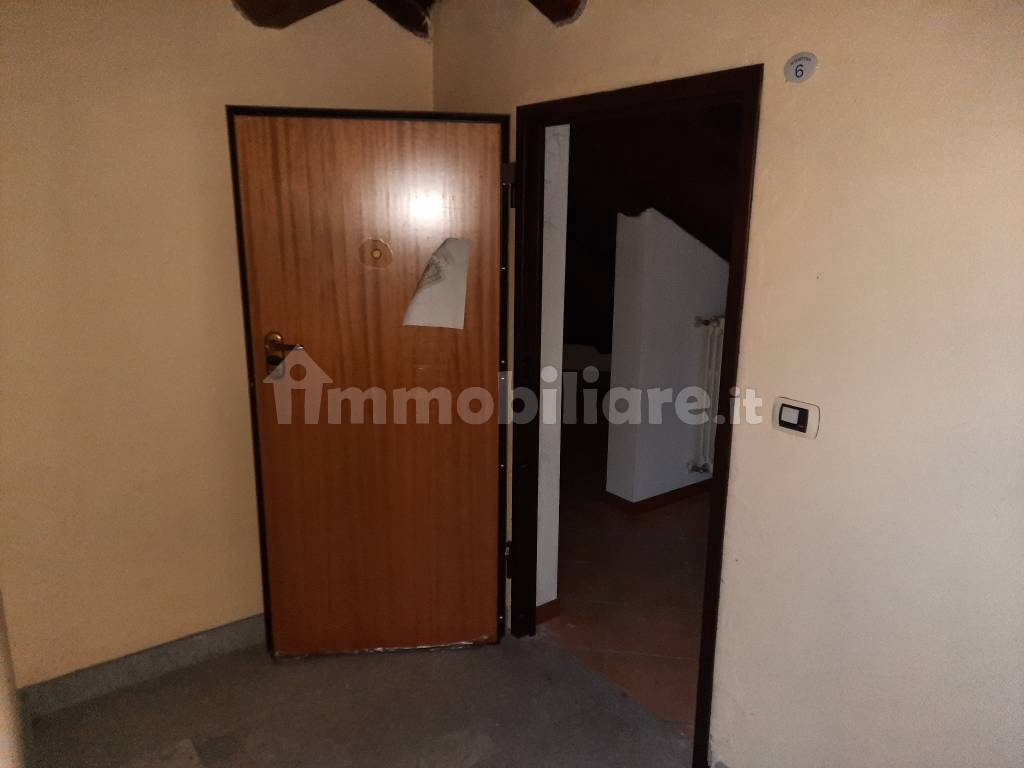 Vendita Mansarda in via Gino Berardi 3 Valfenera. Buono stato, posto ...