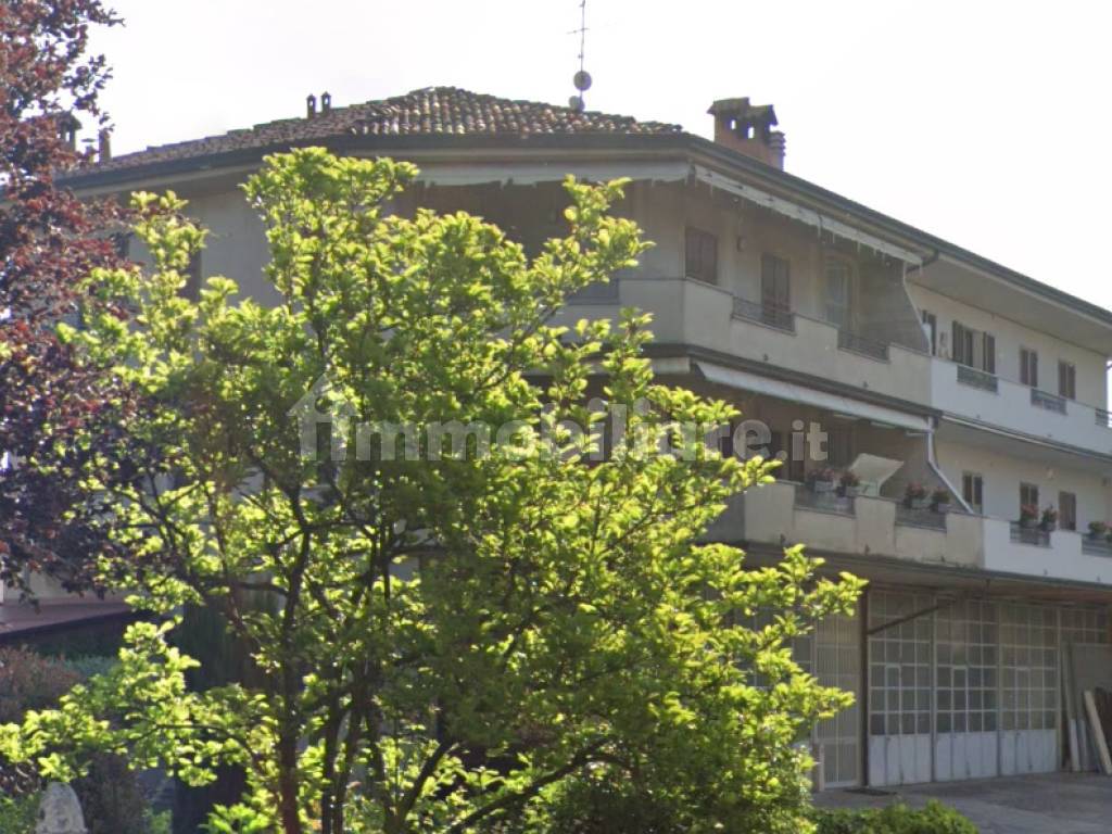 Asta per appartamento, via Giuseppe Garibaldi 31 Renate, rif. 107784379 ...