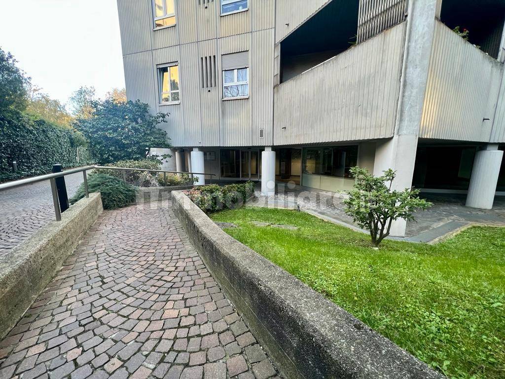 Vendita Appartamento Milano. Trilocale in viale Fulvio Testi 100. Da ...