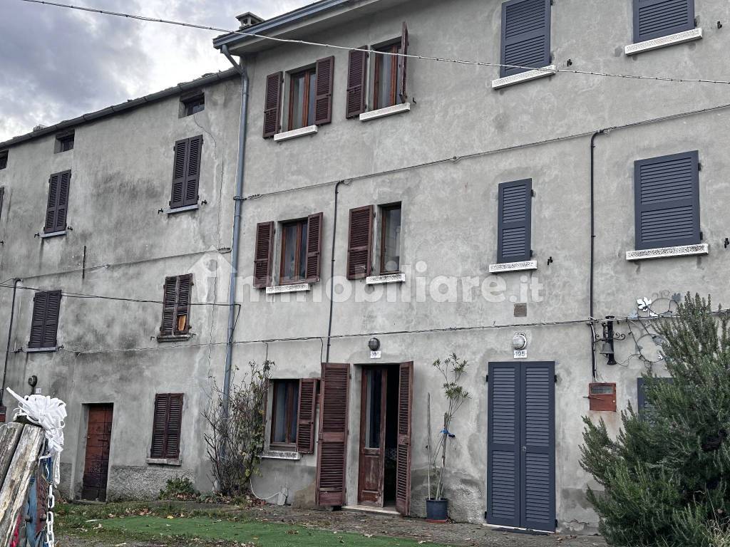 Vendita Terratetto unifamiliare in Località Costa di Groppo Ducale ...