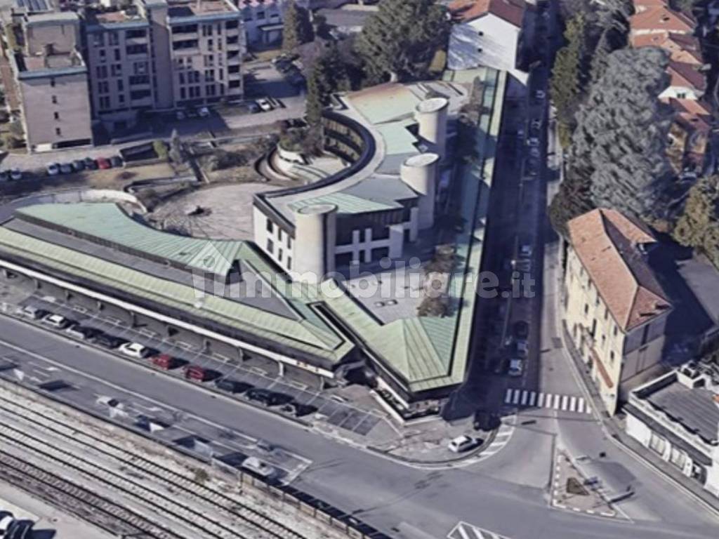 Negozio - Locale commerciale via Casula 1, Varese, Rif. 107888851 ...