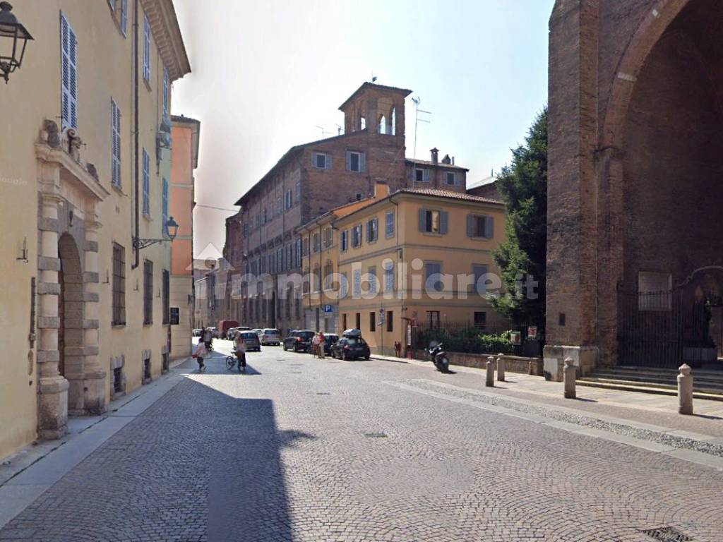 Palazzo - Edificio, Piacenza, Rif. 107890535 - Immobiliare.it