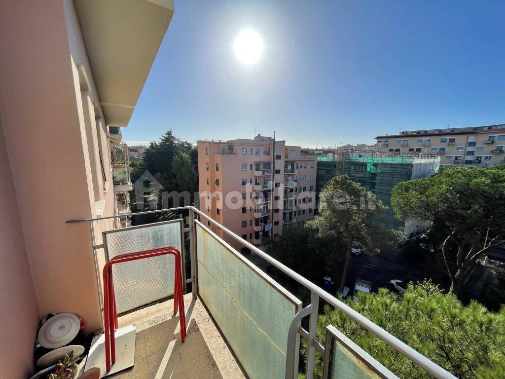 Vendita Appartamento Roma. Trilocale in via Mario Musco. Da ...