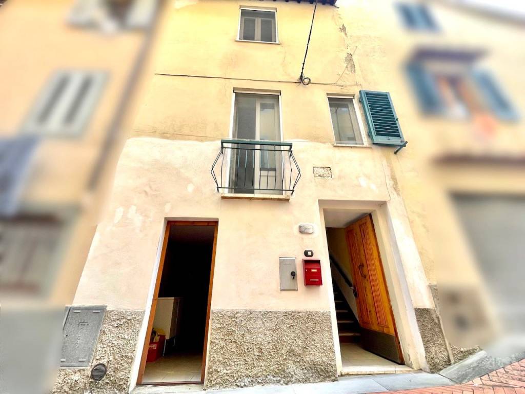 Vendita Terratetto unifamiliare in via Castel Guinelli Figline e Incisa ...