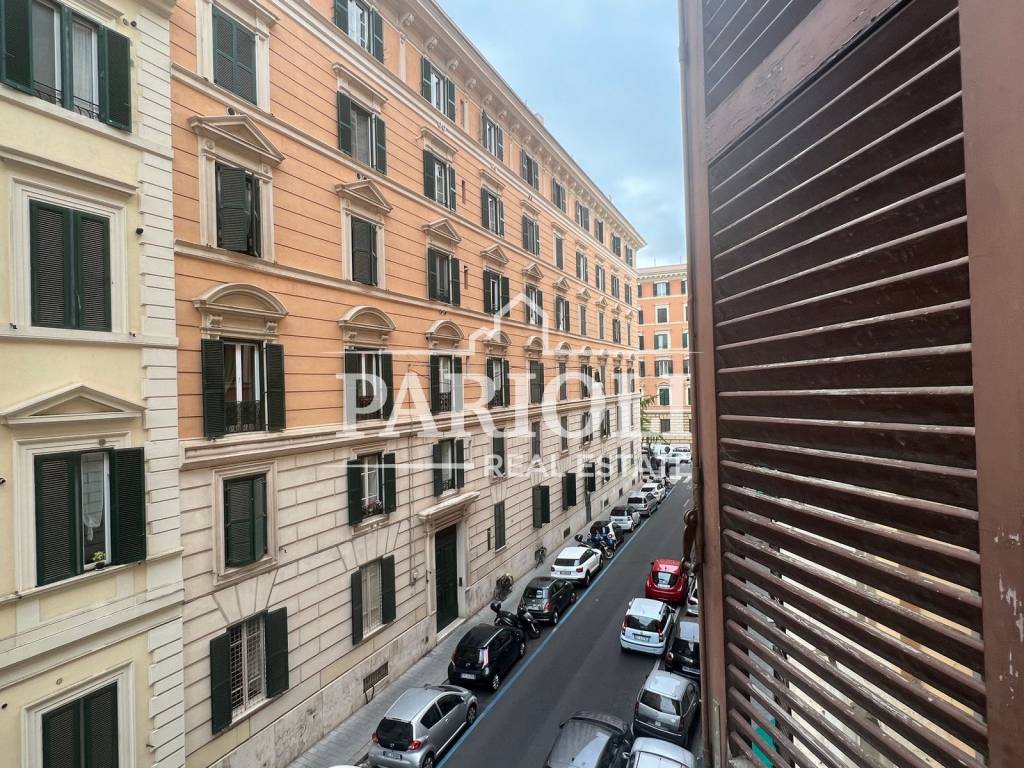 Vendita Appartamento in via Cola di Rienzo. Roma. Da ristrutturare ...