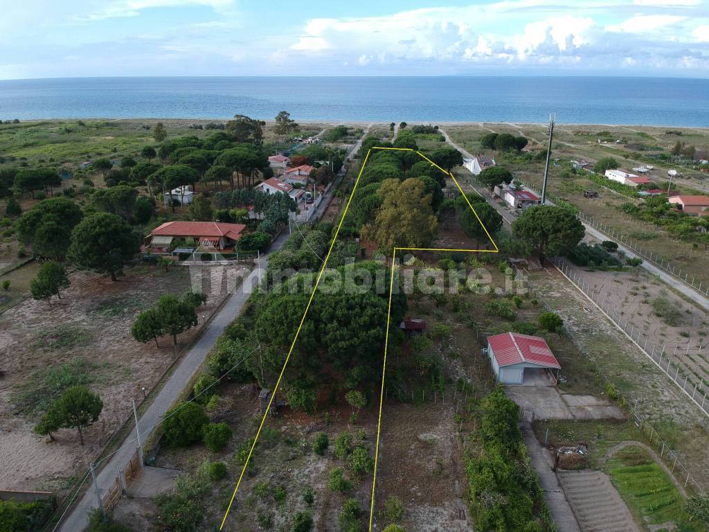 Vendita Rustico in via Mezzo in Casa Bianca Messina. 730 m², rif. 104910837