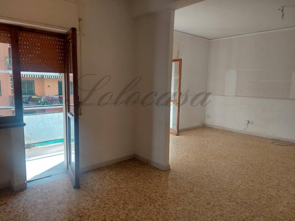 Vendita Appartamento Napoli. Quadrilocale in via Simone Martini. Da ...