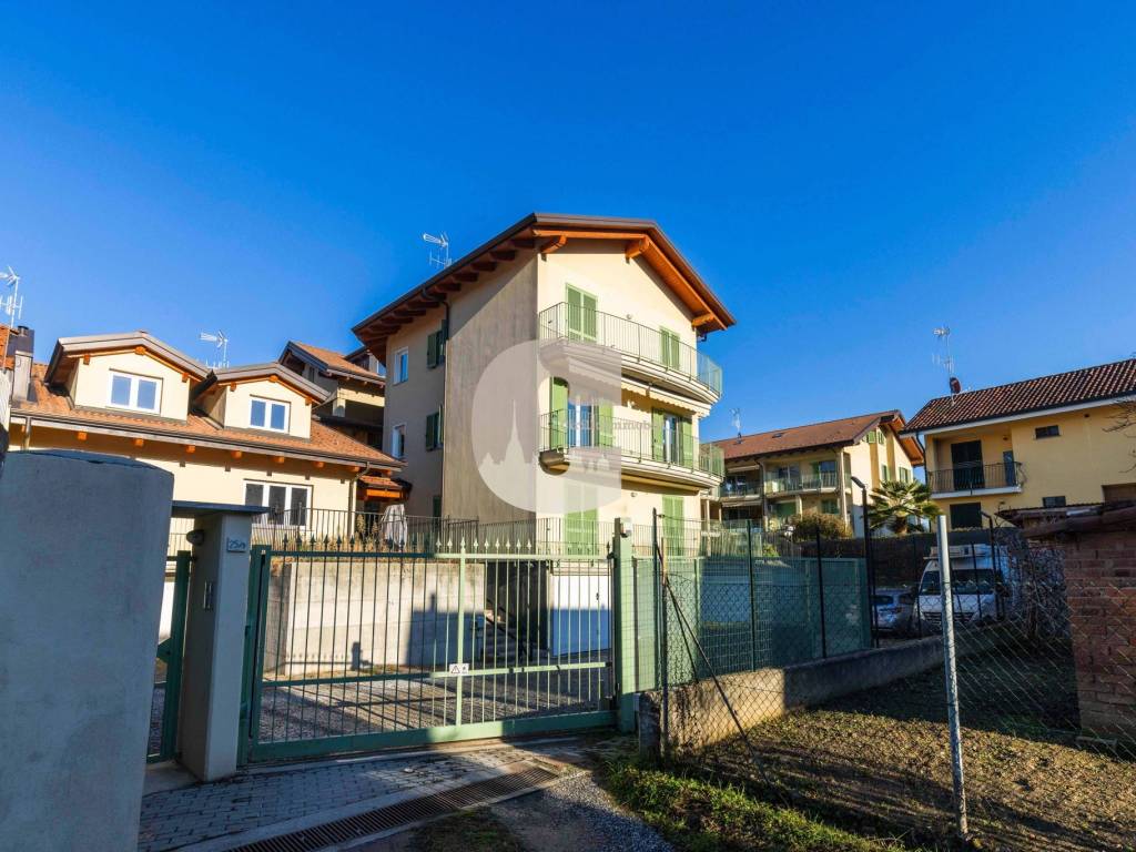 Vendita Appartamento Gassino Torinese. Quadrilocale in Strada Foratella ...