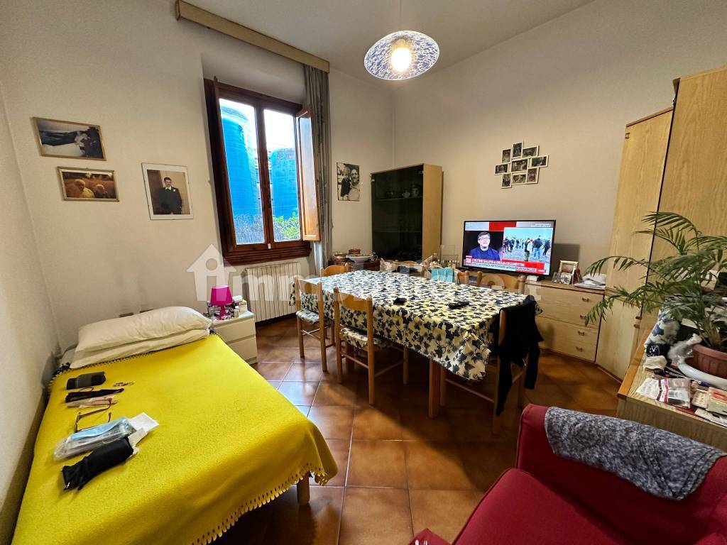 Vendita Terratetto unifamiliare in via Teresa Meroni Prato. Buono stato ...