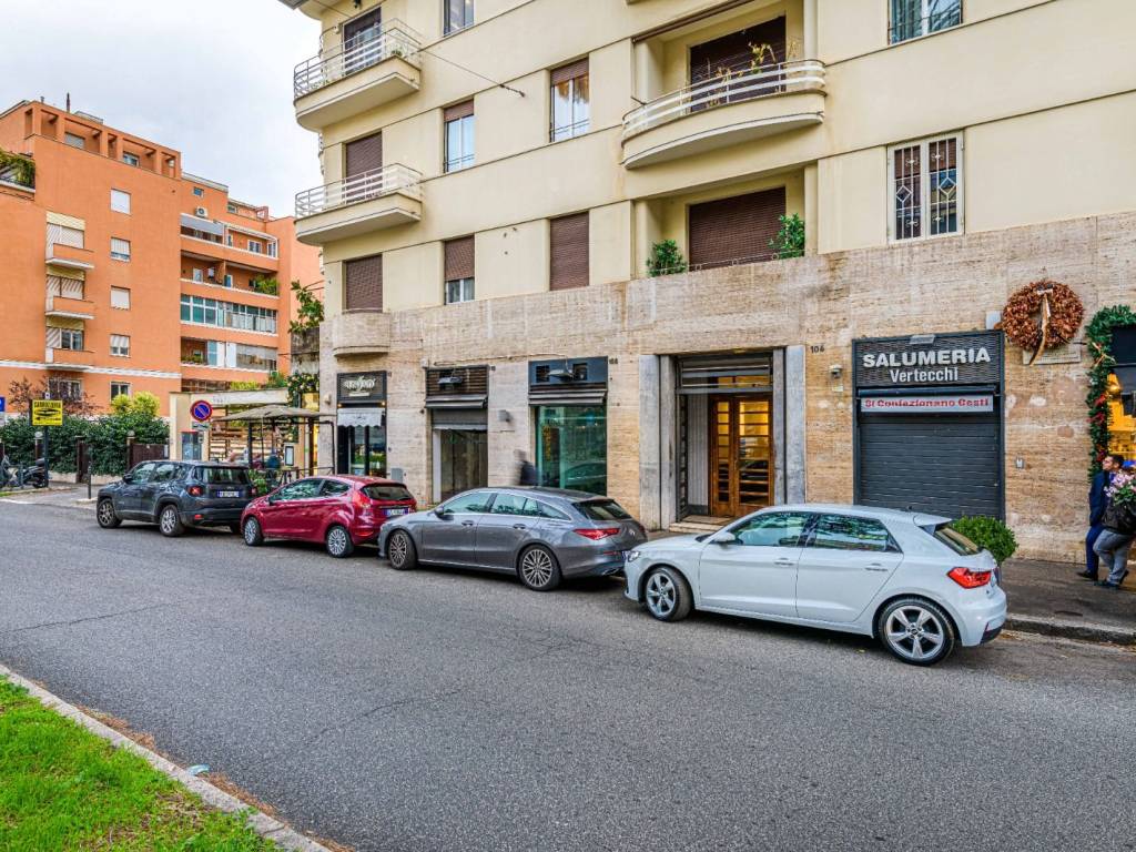 Locale commerciale corso Trieste 110, Roma, Rif. 97380470 - Immobiliare.it