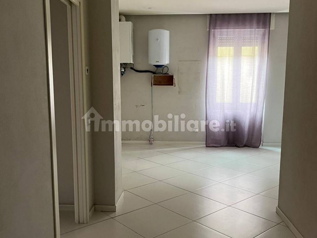 Vendita Appartamento Stradella. Trilocale in via Fossa 4. Buono stato ...