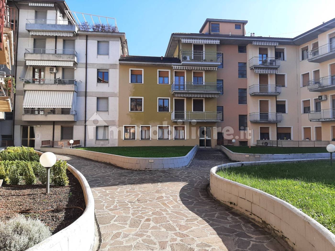 Trilocale ottimo stato, primo piano, Porta Romana, Cremona