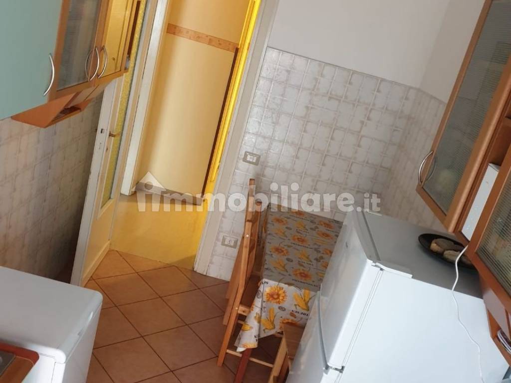 Single room for rent, single room rent viale Somalia 190 Africano ...