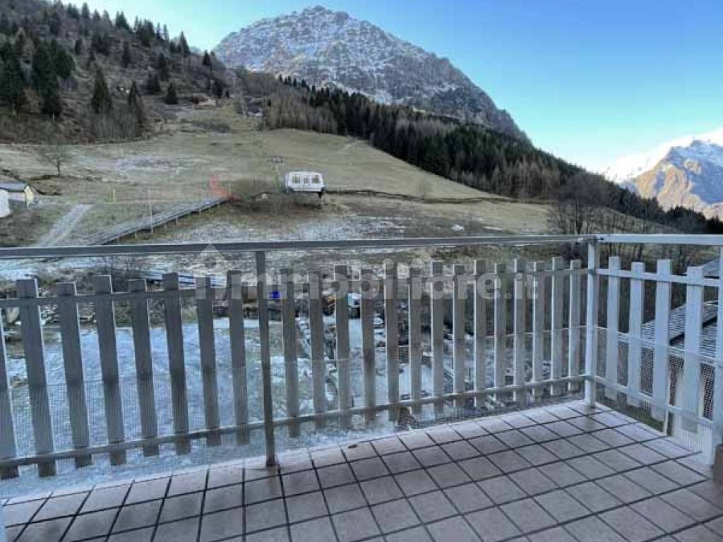 Vendita Appartamento Valbondione. Bilocale in via Onorevole Tarcisio ...