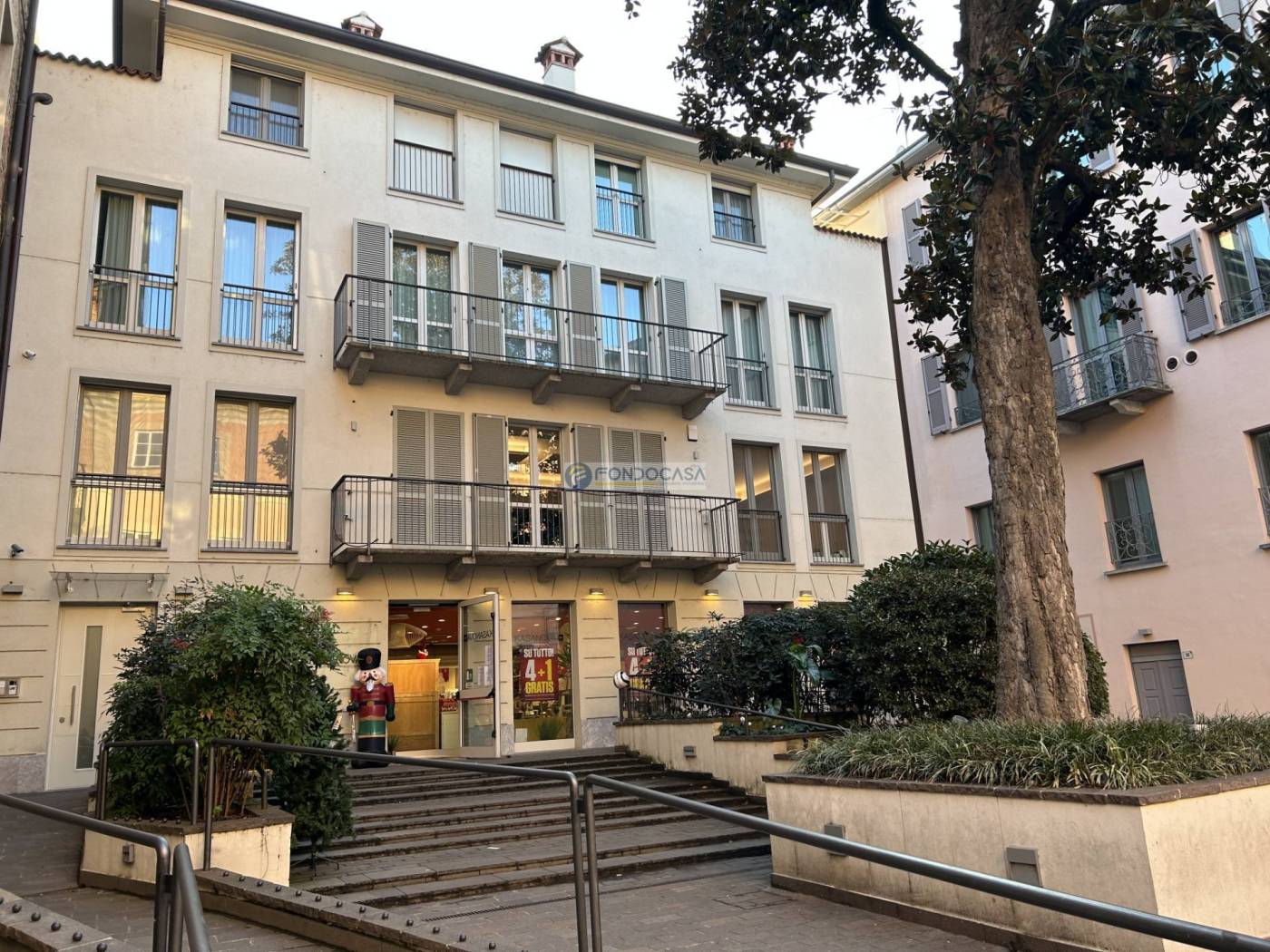 Quadrilocale corso Cavour 30, Centro Storico, Pavia