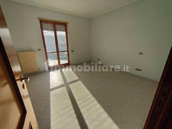 Vendita Appartamento Bitetto. Quadrilocale in via Monsignor Vito ...