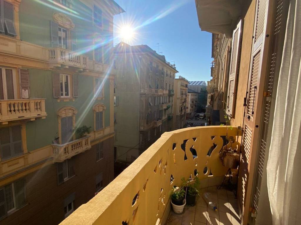 Vendita Appartamento in via Mario Piana. Genova. Buono stato, terzo ...