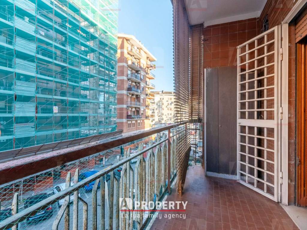 Vendita Appartamento Roma. Trilocale in via Cornelio Labeone 105 ...