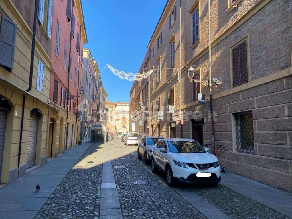 Locale commerciale via Francesco Selmi, Modena, Rif. 108271509 ...