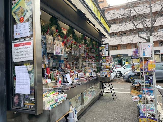 Edicola largo Valtournanche, Roma, Rif. 108320535 - Immobiliare.it