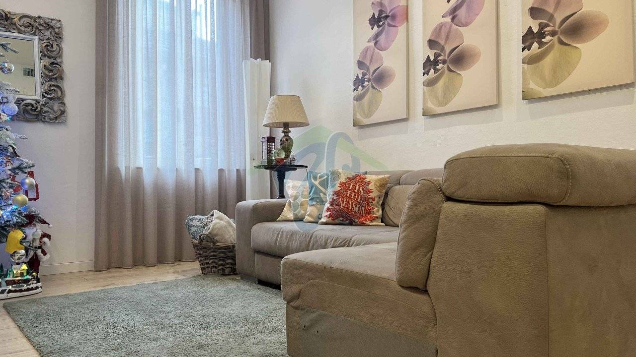 Quadrilocale via Gambara, Via Colombo, Piacenza