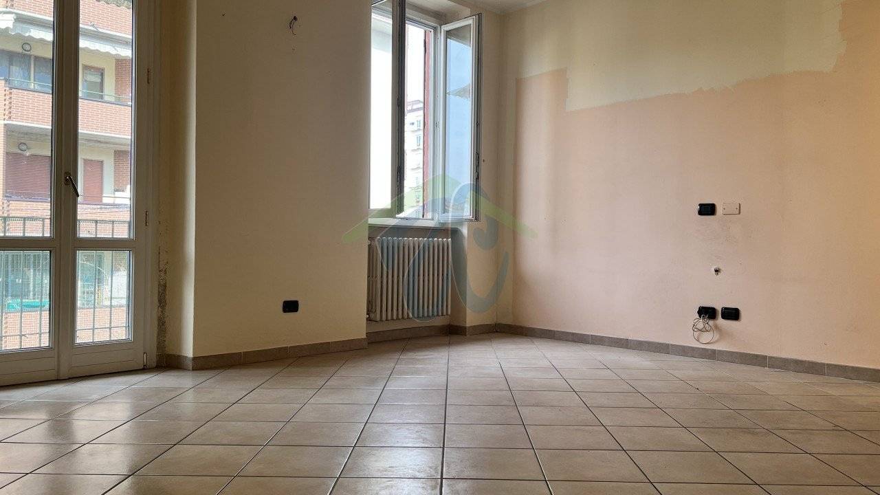 Trilocale via gambara, Via Colombo, Piacenza