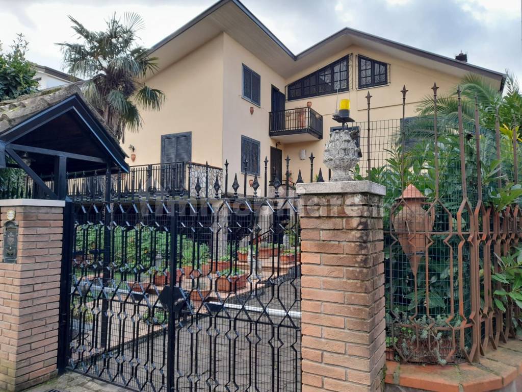 Vendita Villa unifamiliare Monteforte Irpino. Da ristrutturare, posto ...