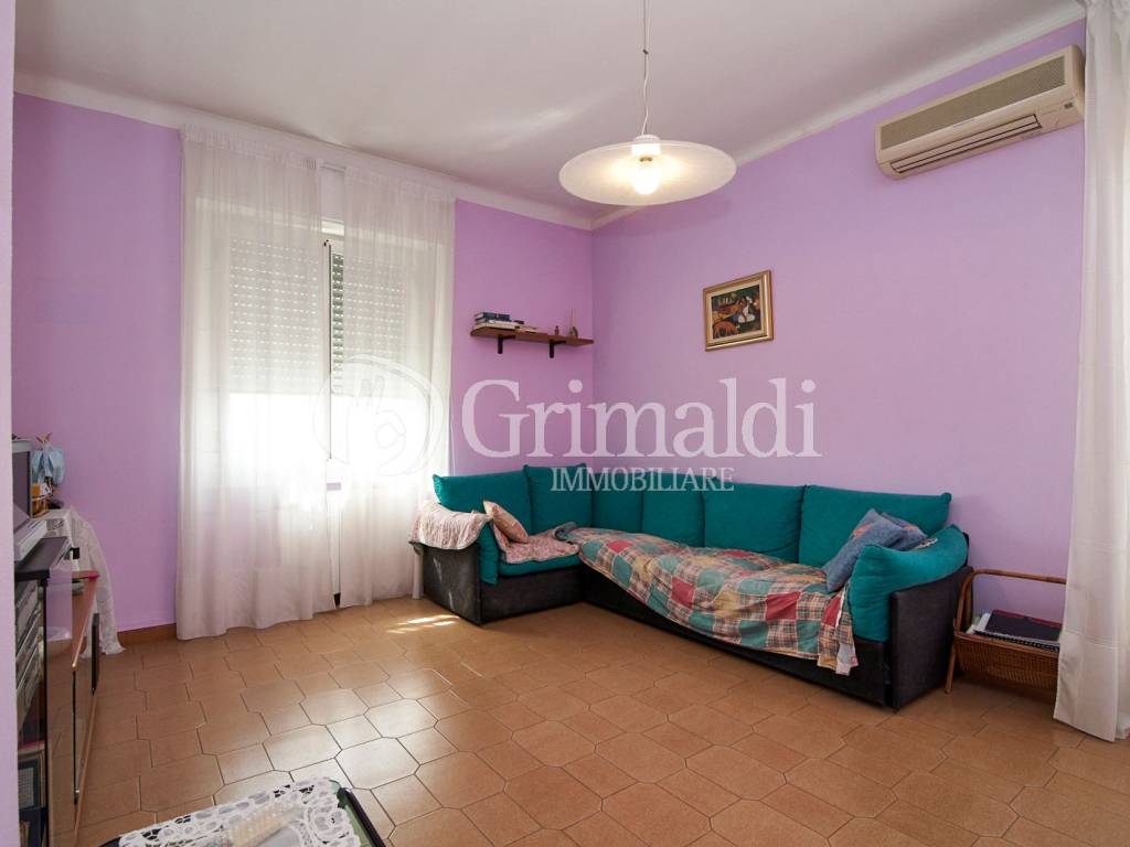 Vendita Appartamento Monza. Trilocale in via Monti e Tognetti 21. Da ...