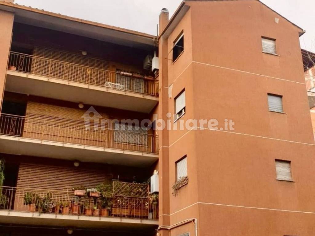 Vendita Appartamento Roma. Quadrilocale in via Marco Valerio Corvo 36 ...