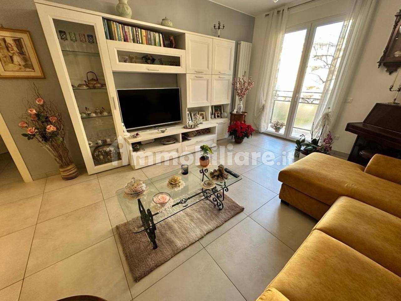 Trilocale via dei Burchielli 8, Po, Cremona